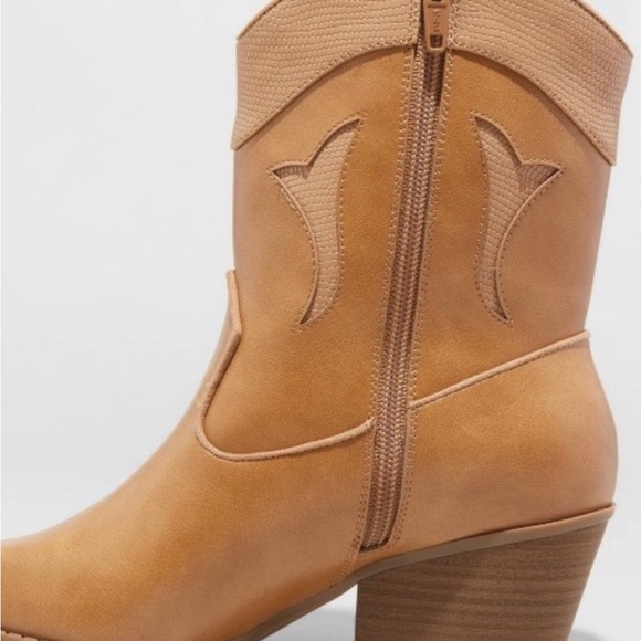 Universal Thread | Shoes | Universal Threadnew Shana Cowboy Boot | Poshmark